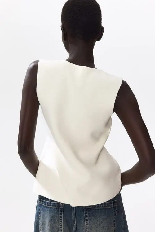 H&m Sleeveless Button-front Top