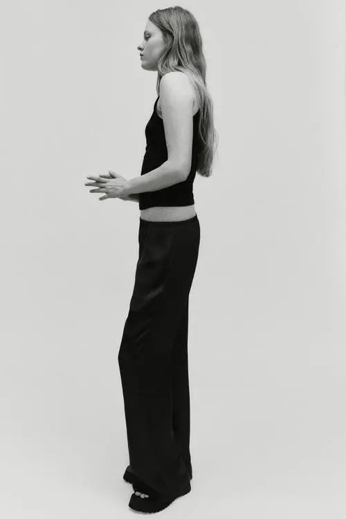 H&M Flared Satin Trousers - Black