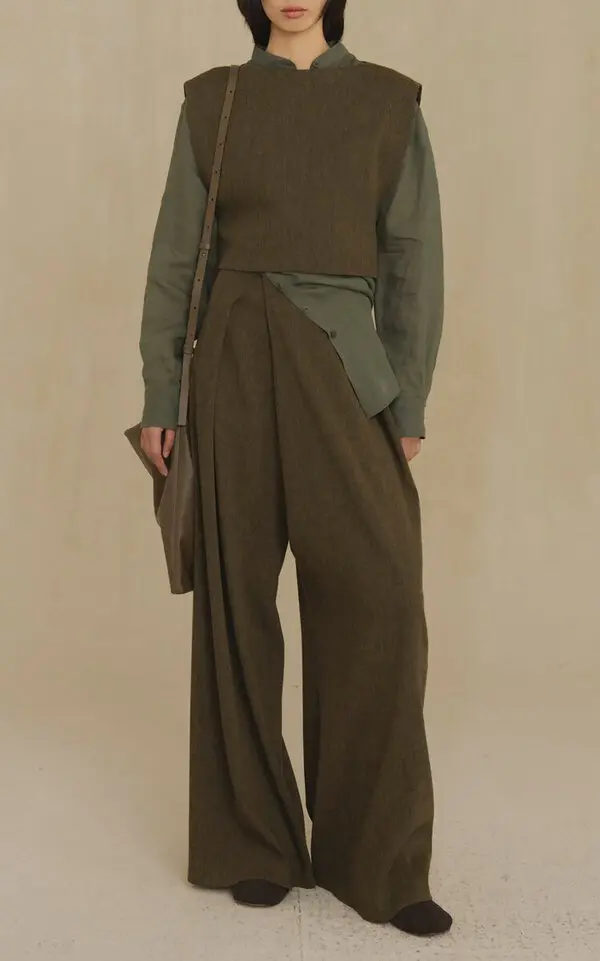 CORTANA Raoul Ramie Top - Green