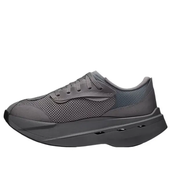 On Cloudboom Volt Sneakers - Ember/pebble