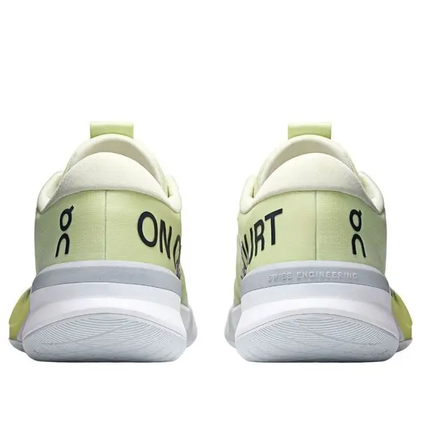 On The Roger Pro 3 Sneakers - Linen/lime