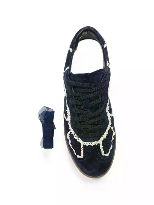 ALOHAS Crochet-trim Sneakers