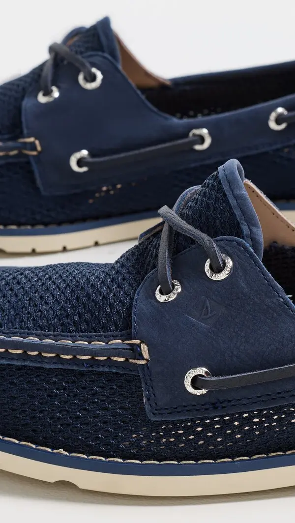 Sperry Authentic Original 2 Eye Ripple Resort Boat Shoes