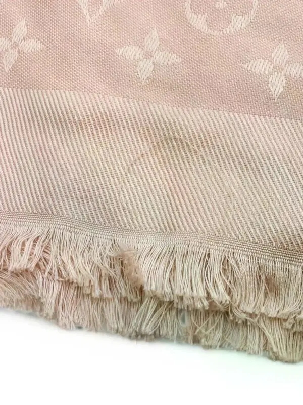 LOUIS VUITTON 2022 Monogram Fringed Scarf