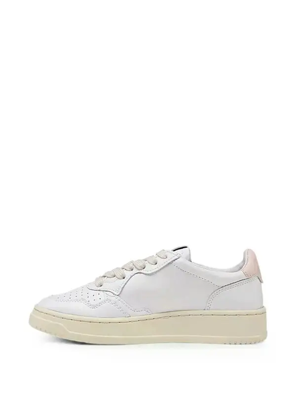 AUTRY Medalist Low Perforated-toe Leather Sneakers