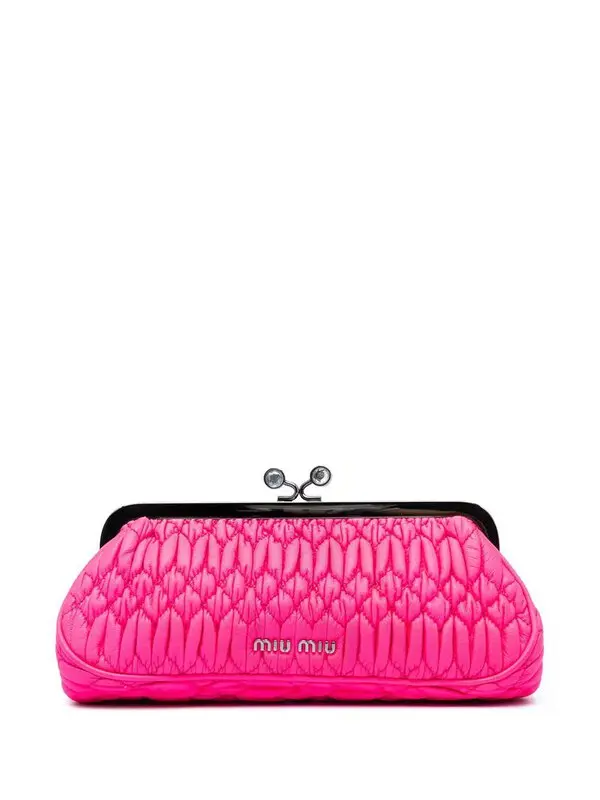 Miu Miu 2010-2026 Matelasse Nappa Kiss Lock Frame Clutch Bag - Pink