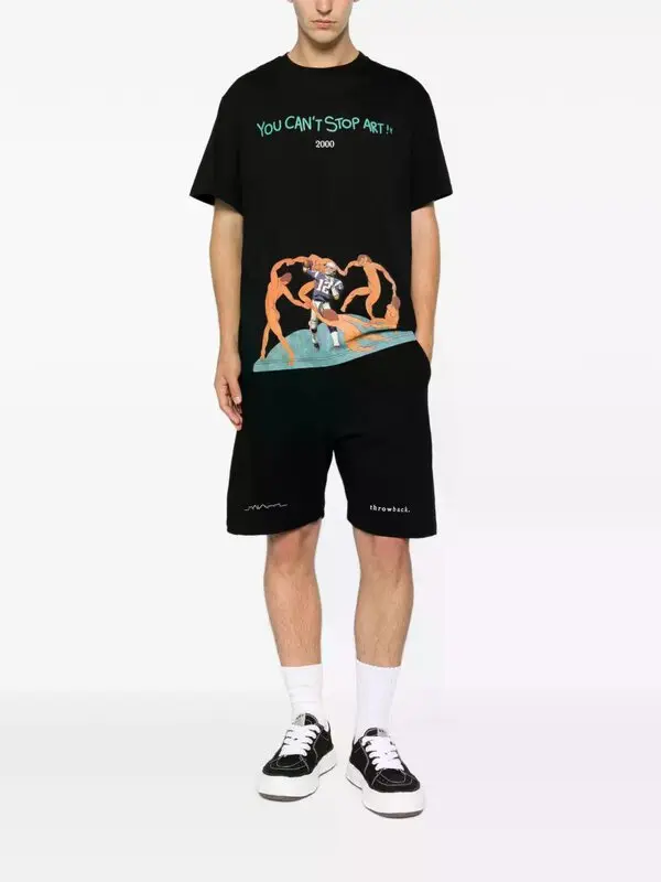 THROWBACK. Graphic Print T-shirt