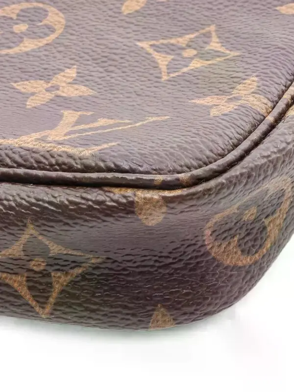 LOUIS VUITTON 2003 Pochette Accessoires Monogram Handbag