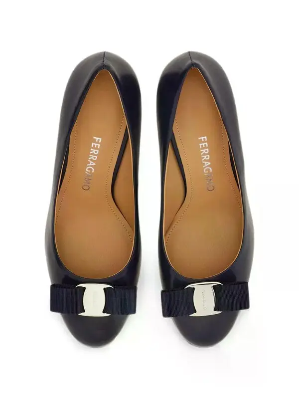 FERRAGAMO Vara Bow Pumps - Blue