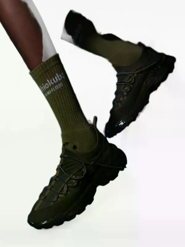 YOSHIOKUBO Jello Mt Lace-up Sneakers - Black