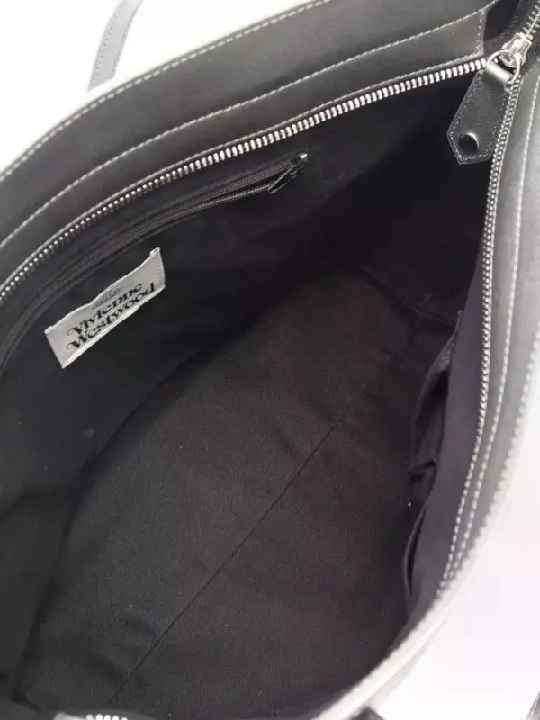 VIVIENNE WESTWOOD Orb Plaque Shoulder Bag - Grey