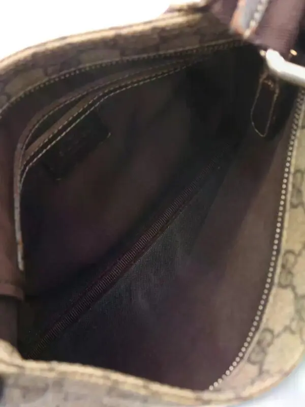 Gucci Gg Supreme Shoulder Bag