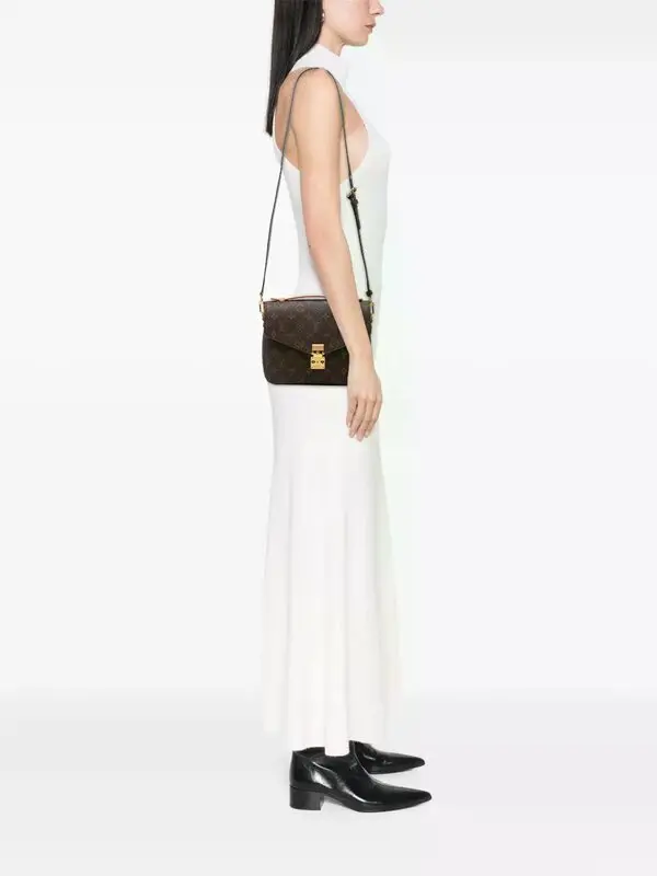LOUIS VUITTON 2019 Monogram Pochette Metis Satchel