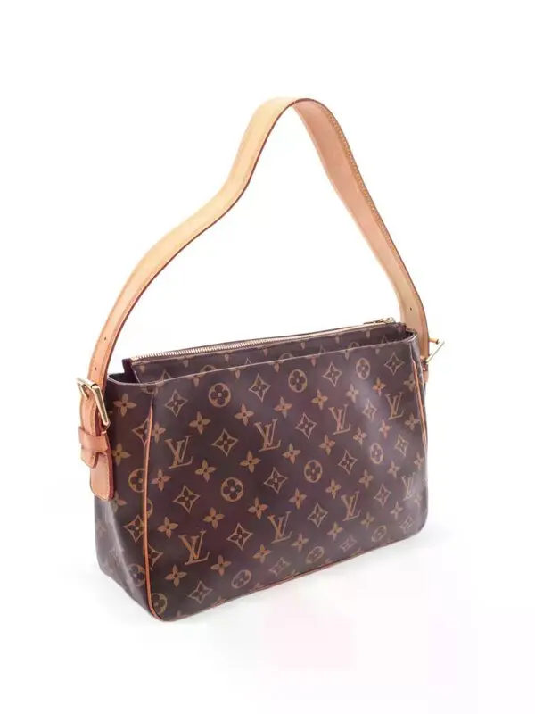 LOUIS VUITTON Monogram Shoulder Bag