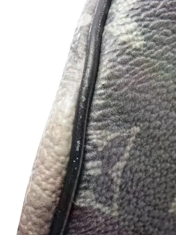 LOUIS VUITTON Monogram Belt Bag - Black