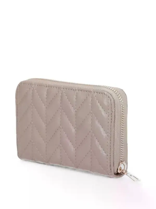 Guess Cheryl Chevron-quilted Logo-plaque Wallet - Neutrals