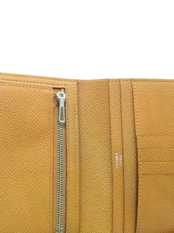 Hermès 2024 Bearn Compact Bi-fold Wallet - Neutrals