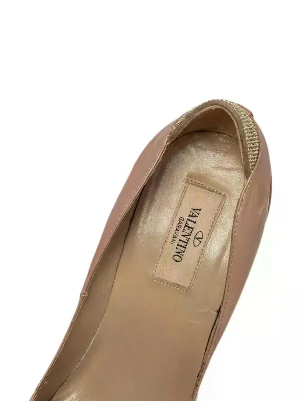 Valentino Garavani Embellished Leather Pumps