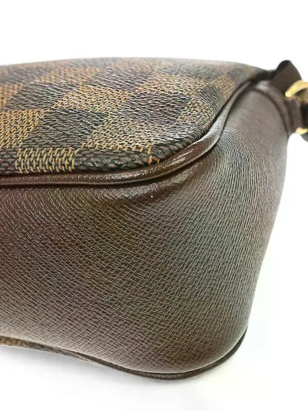 LOUIS VUITTON 2004 Damier Trousse Mini Bag