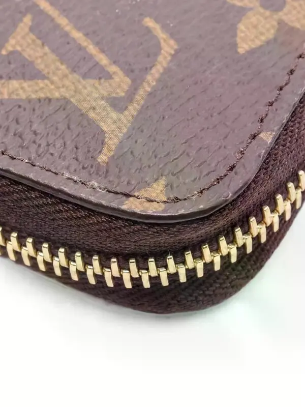 LOUIS VUITTON 2010s Zippy Monogram Wallet