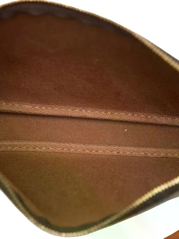 LOUIS VUITTON 2002 Monogram Pochette Accessoires Shoulder Bag