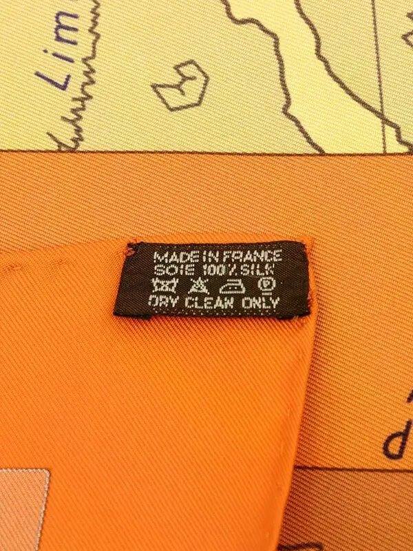 Hermès 2000-2026 Le Monde Est Vaste Silk Scarf 90 Scarves - Orange