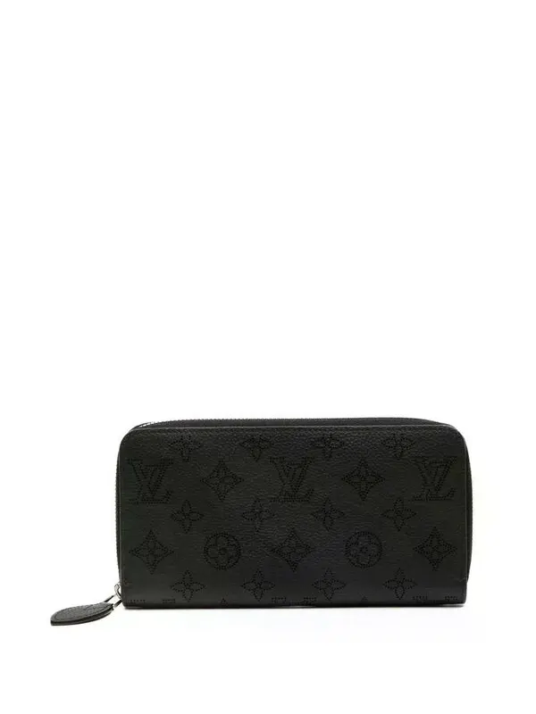 LOUIS VUITTON 2021-2026 Monogram Mahina Zippy Wallet Long Wallets - Black