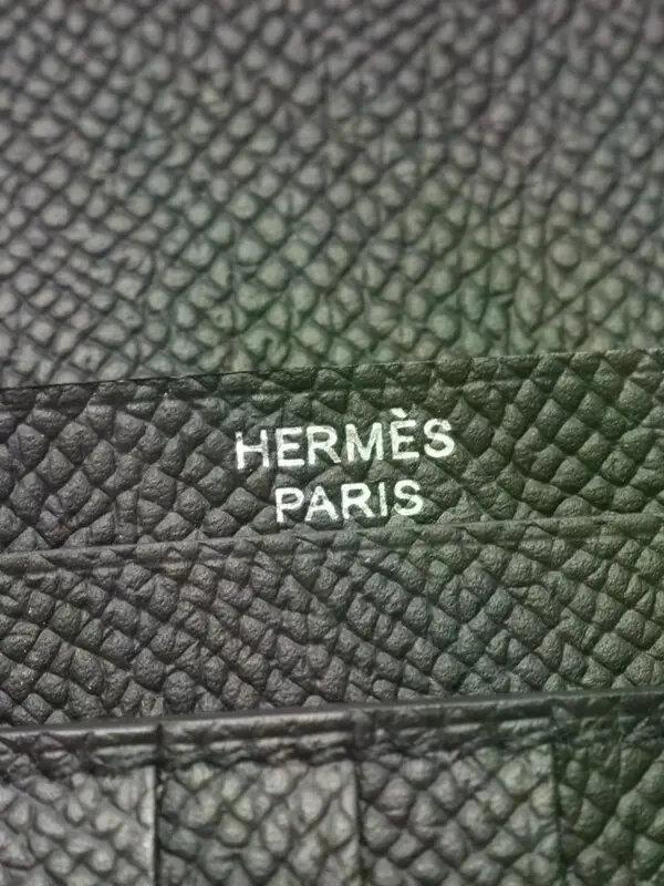 Hermès Bearn Compact Wallet - Black