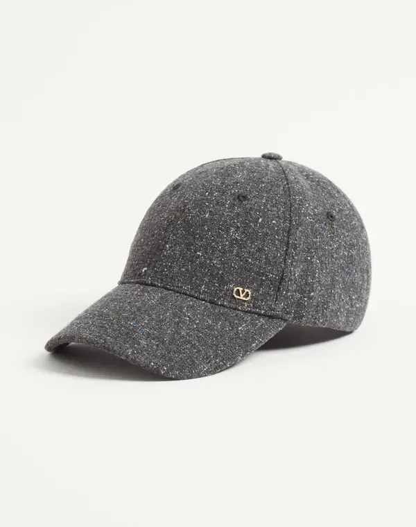 Valentino Garavani Vlogo Signature Baseball Cap