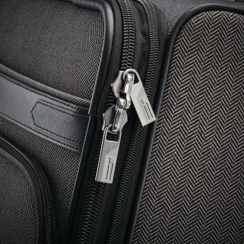 HARTMANN Herringbone Deluxe Expandable 20" Carry On Spinner Luggage - Black Herringbone