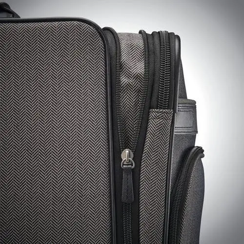 HARTMANN Herringbone Deluxe Journey Expandable 26" Medium Checked Spinner Luggage - Black Herringbone