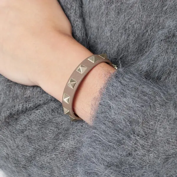 Valentino Garavani Rockstud Leather Bracelet - Pink