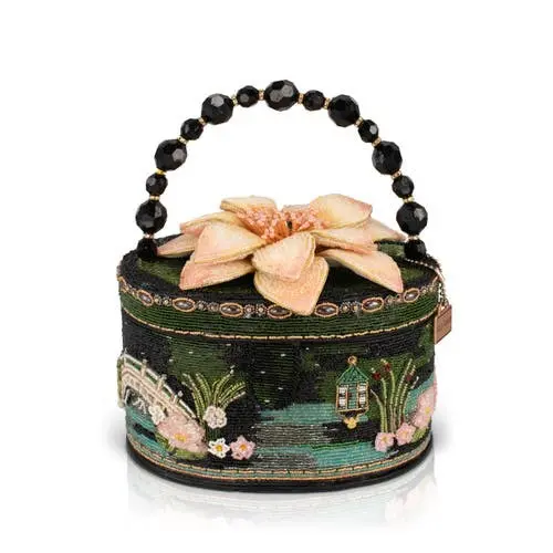 MARY FRANCES ACCESSORIES Floating Lotus Top Handle Handbag - Green