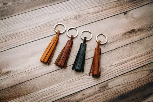 KORCHMAR Fuller Leather Tassel Key Chain - Espresso