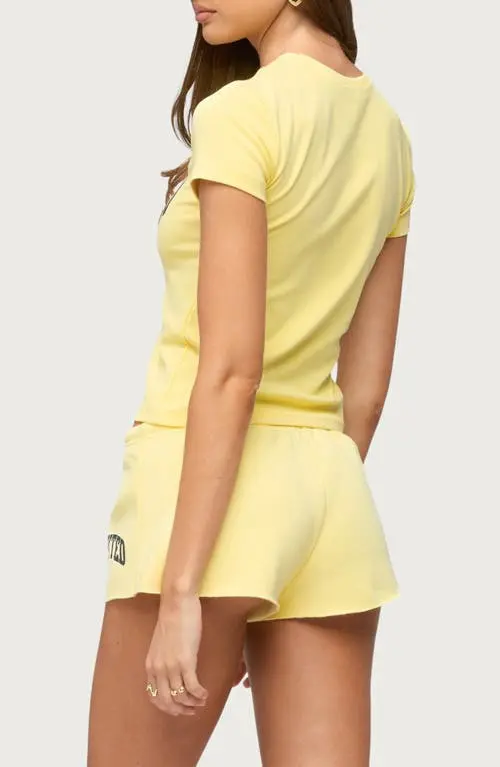 EDIKTED Sporty Babe Logo T-shirt