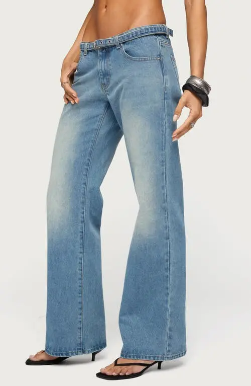 EDIKTED Karah Belted Low Rise Straight Leg Jeans