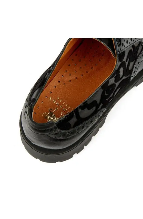 EMBASSY LONDON Artisan Wingtip Derby With Lug Sole