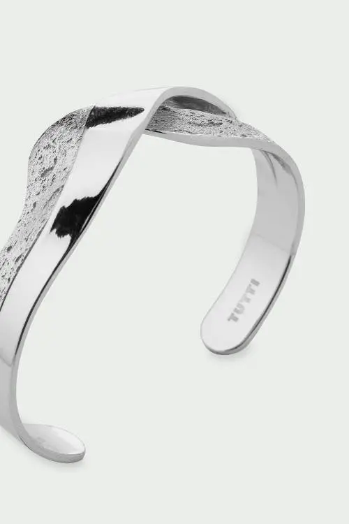 TUTTI Wave Bangle - Silver