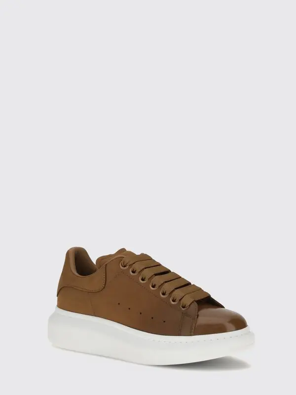 Alexander McQueen Oversize Low-top Calfskin Trainers With Chunky Sole - Brown