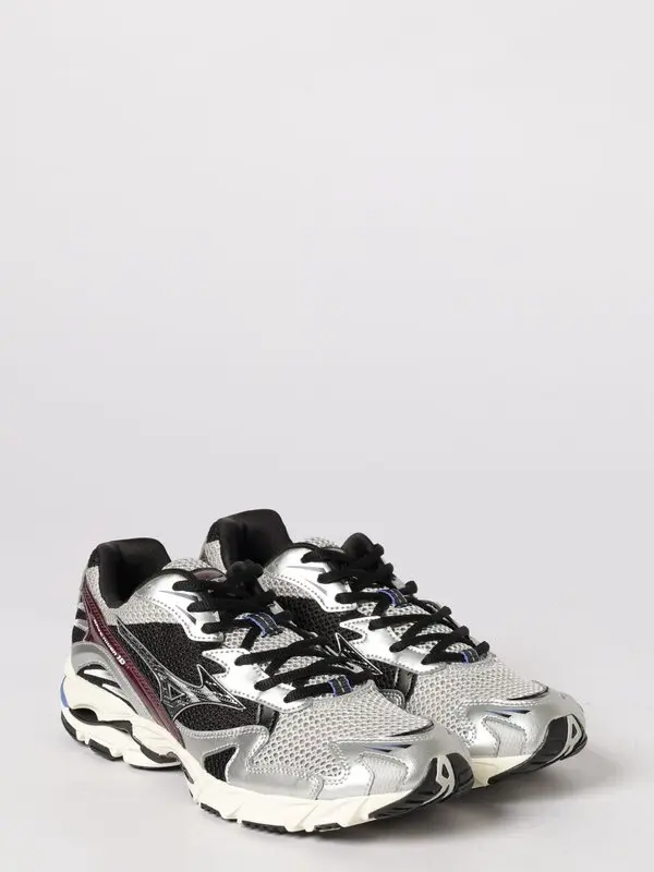 Mizuno Sneakers