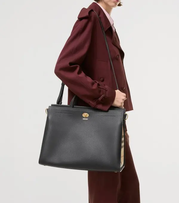 Burberry Medium Leather Cotswolds Check Tote Bag - Black
