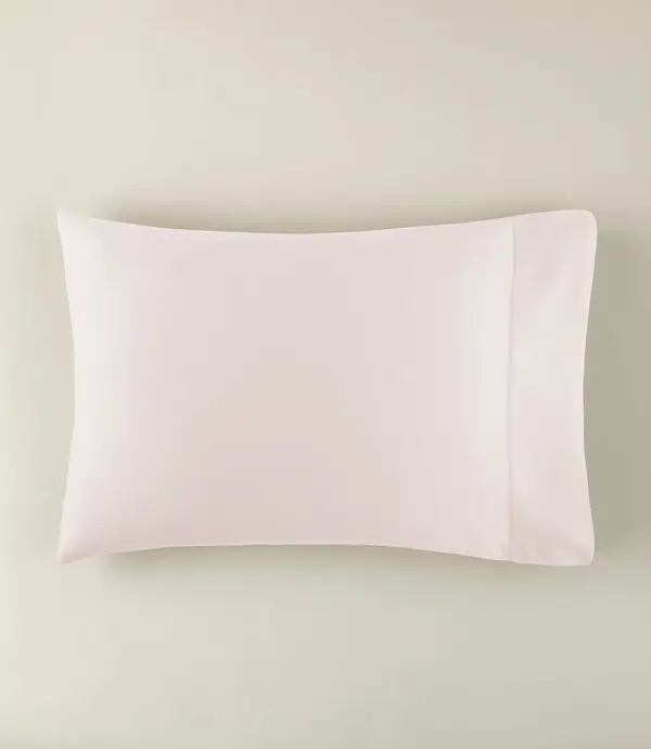 PEACOCK ALLEY Clara Sateen Pillowcases - White