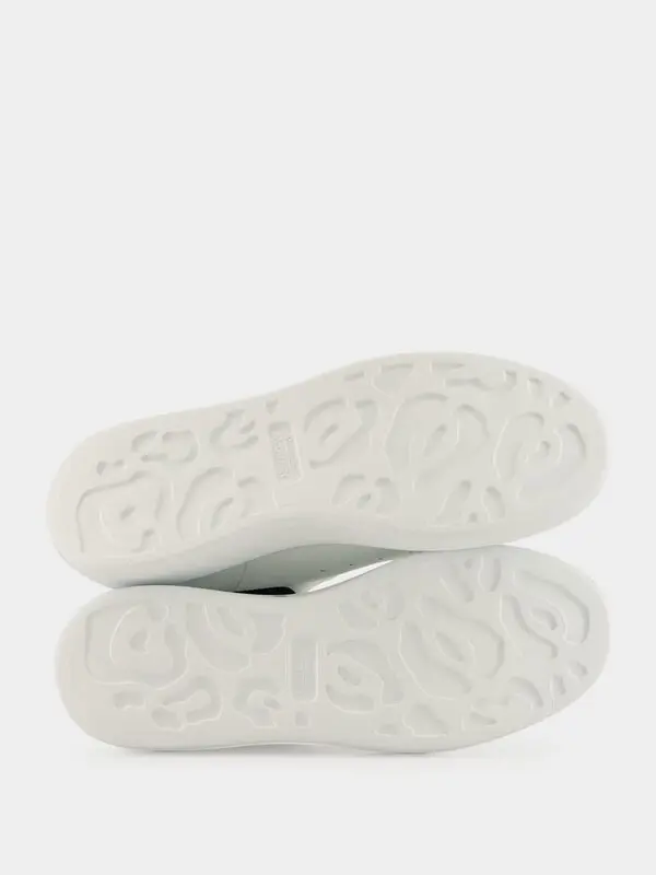 Alexander McQueen Oversized Leather Low Top Sneakers - White