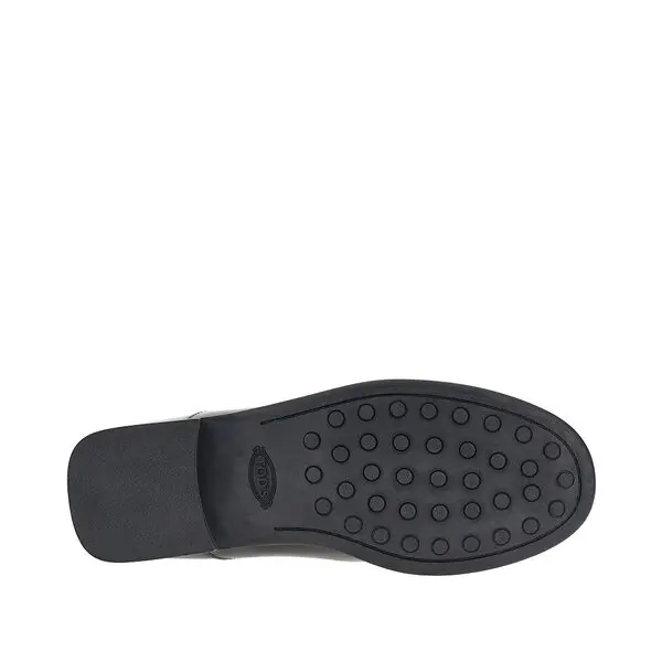 TOD'S Leather Loafers With Logo Medal Detail