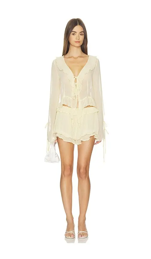 MILKWHITE Ruffle Long Sleeve Shirt
