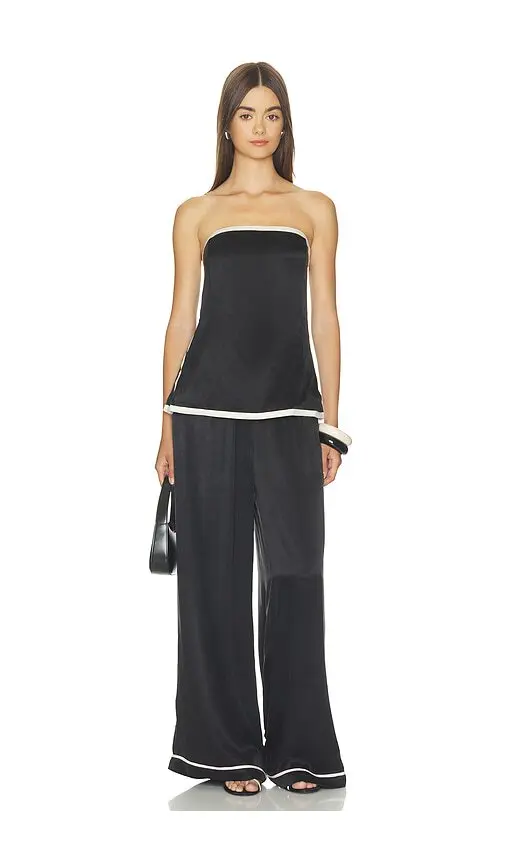 SANCIA The Mars Top In Black