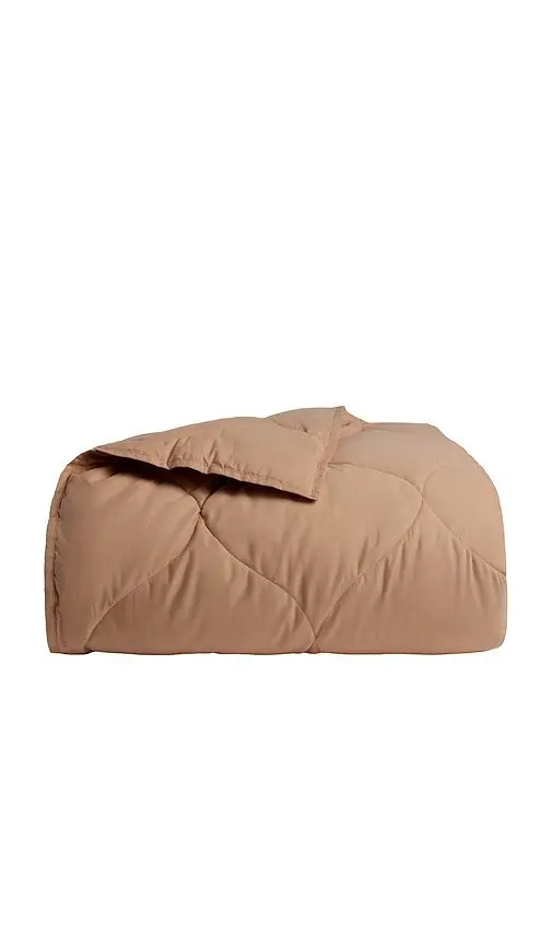 PARACHUTE Cotton Drift Comforter In . Also - Red