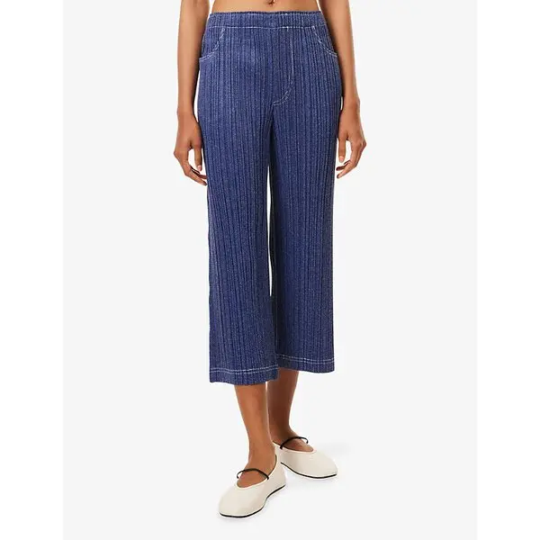 Issey Miyake Cropped Pleated Trousers