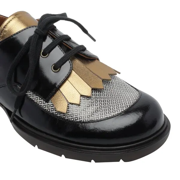Chie Mihara Round-toe Lace-up Shoes