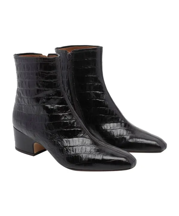 Chie Mihara Round-toe Ankle Boots